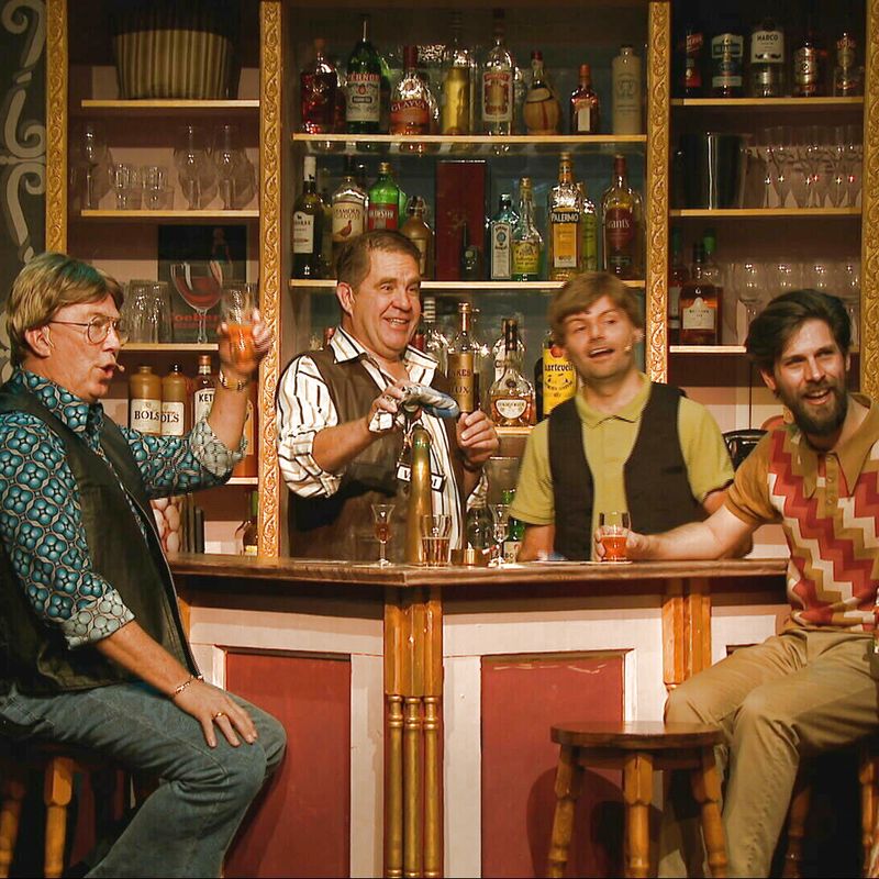 Nostalgische theatervoorstelling 't Schaep met de 5 pooten trekt volle ...