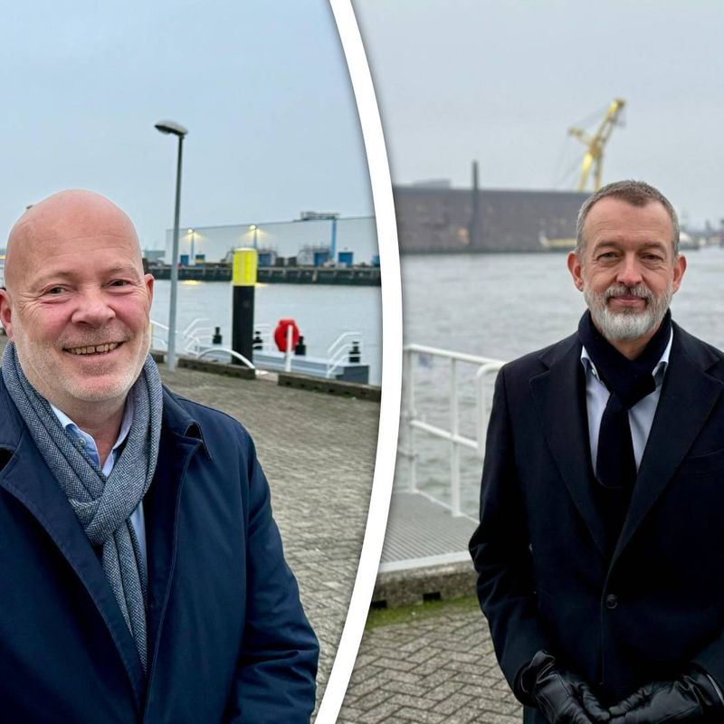 Wethouder Simons en directeur Siemons over toekomst Rotterdamse haven ...