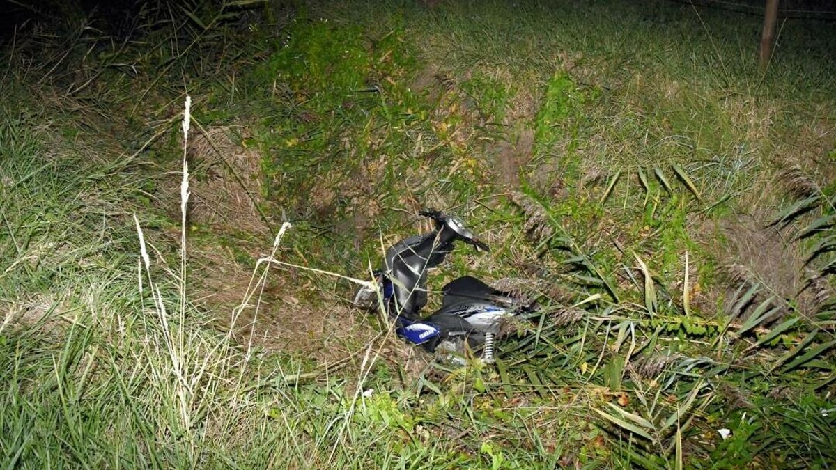 Scooter in sloot Biggekerke, jongen krijgt rijverbod - Omroep Zeeland