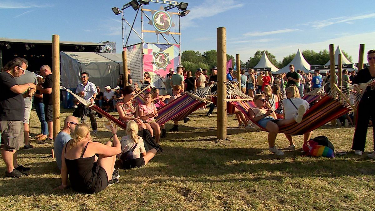 Van Sloper naar slaapzak: festivalgangers kunnen nu ook kamperen bij WeitjeRock - Omroep Zeeland