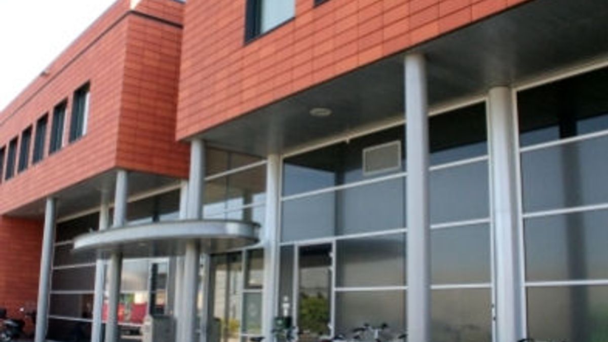 Callcenter-medewerkers in Assen mogelijk op straat - RTV Drenthe