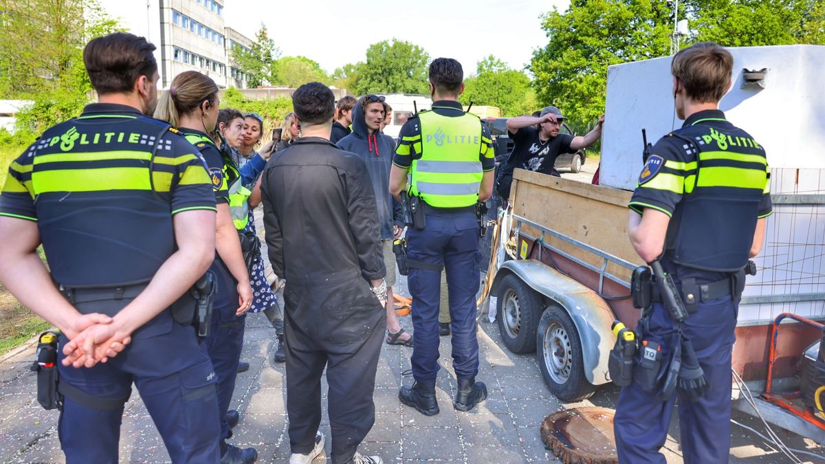 Te weinig politie om groot illegaal feest in Utrecht te stoppen: 'Seks ...