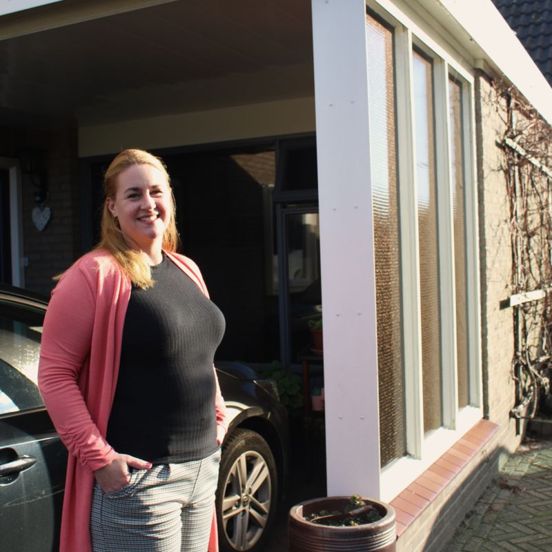 Wendy uit Raalte woont met haar twee kinderen in de garage van haar ...