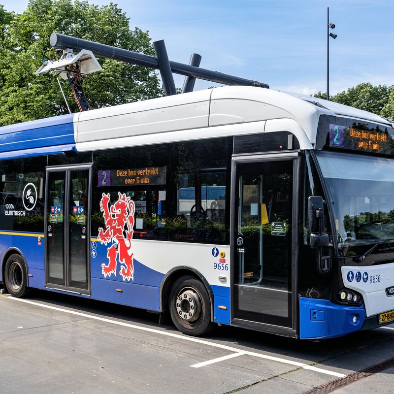 Grote storing Arriva: geen betalen of inchecken in bus - L1 Nieuws