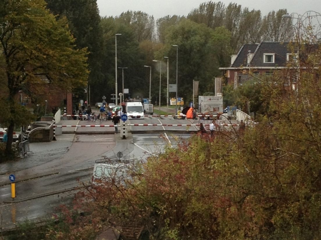 Verkeerschaos door storing Irenebrug - Rijnmond