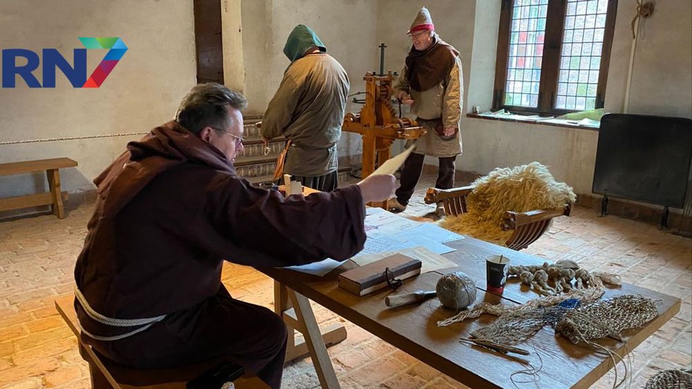 Terug naar de middeleeuwen met Kasteel Hernen - Omroep Gelderland