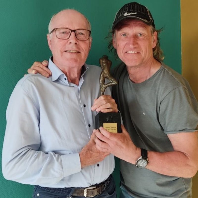 Peter Tuinman stopt "in principe" als acteur en ontvangt Rense Westra ...