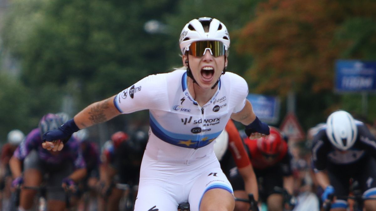 Sport Kort week 22: Wiebes wint eerste etappe Giro | Broer en zus Baas ...