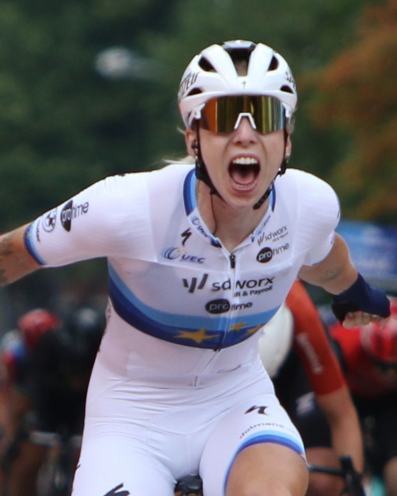Sport Kort week 22: Wiebes wint eerste etappe Giro | Broer en zus Baas ...
