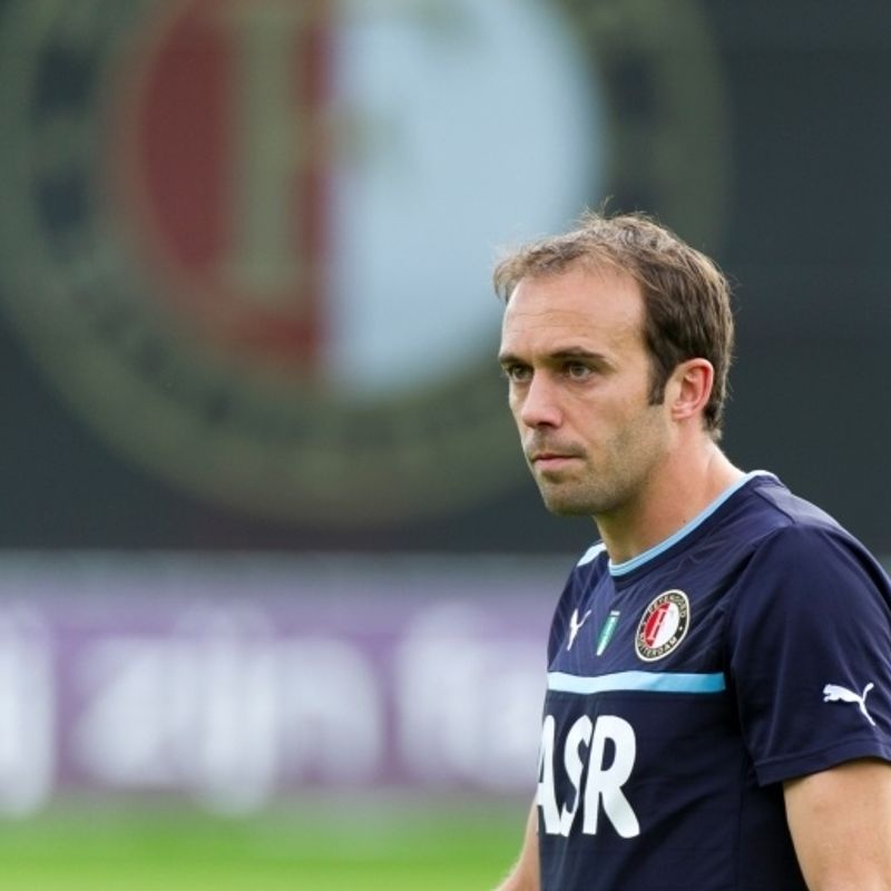 Mathijsen terug op trainingsveld - Rijnmond