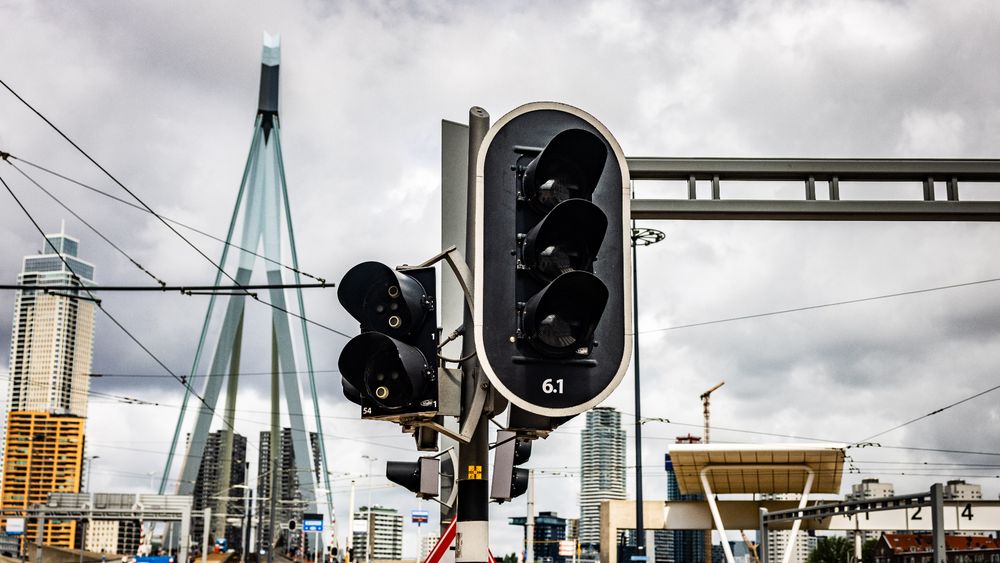 Stroomstoring treft bijna 20.000 huishoudens en winkels, ook ...