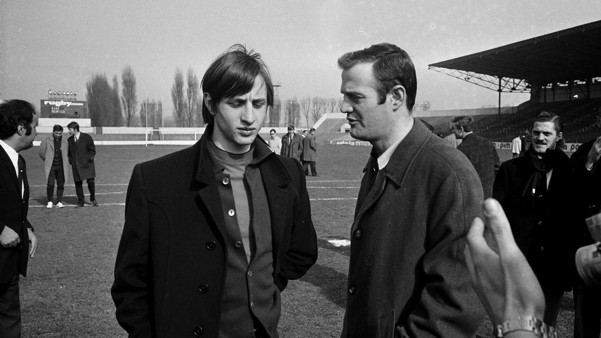 Oud-Vitesse keeper Gert Bals (79) overleden - Omroep Gelderland