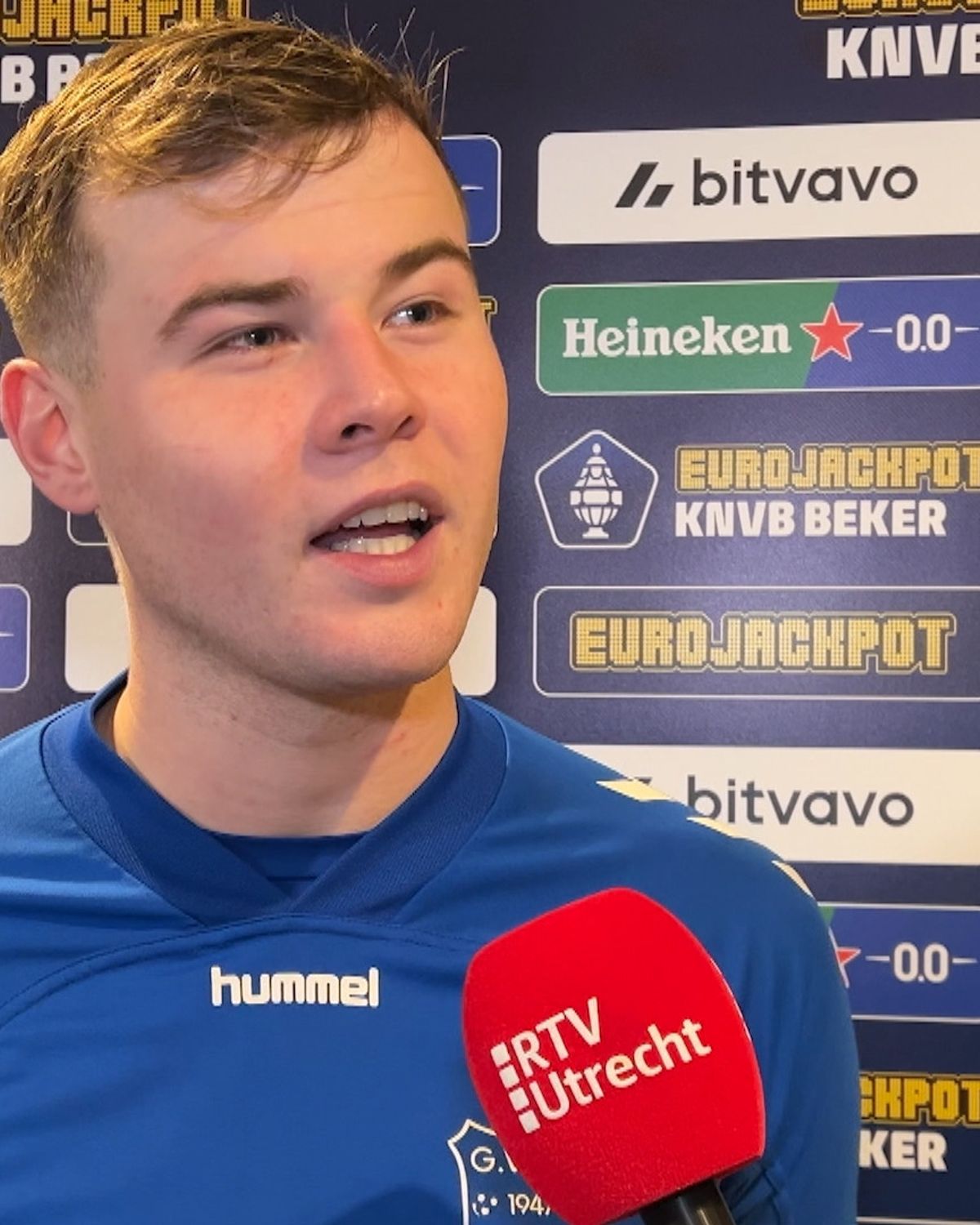 Justin Spies verloor maandag zijn opa maar speelde dinsdag tegen PSV: 'Had hij gewild' - RTV Utrecht