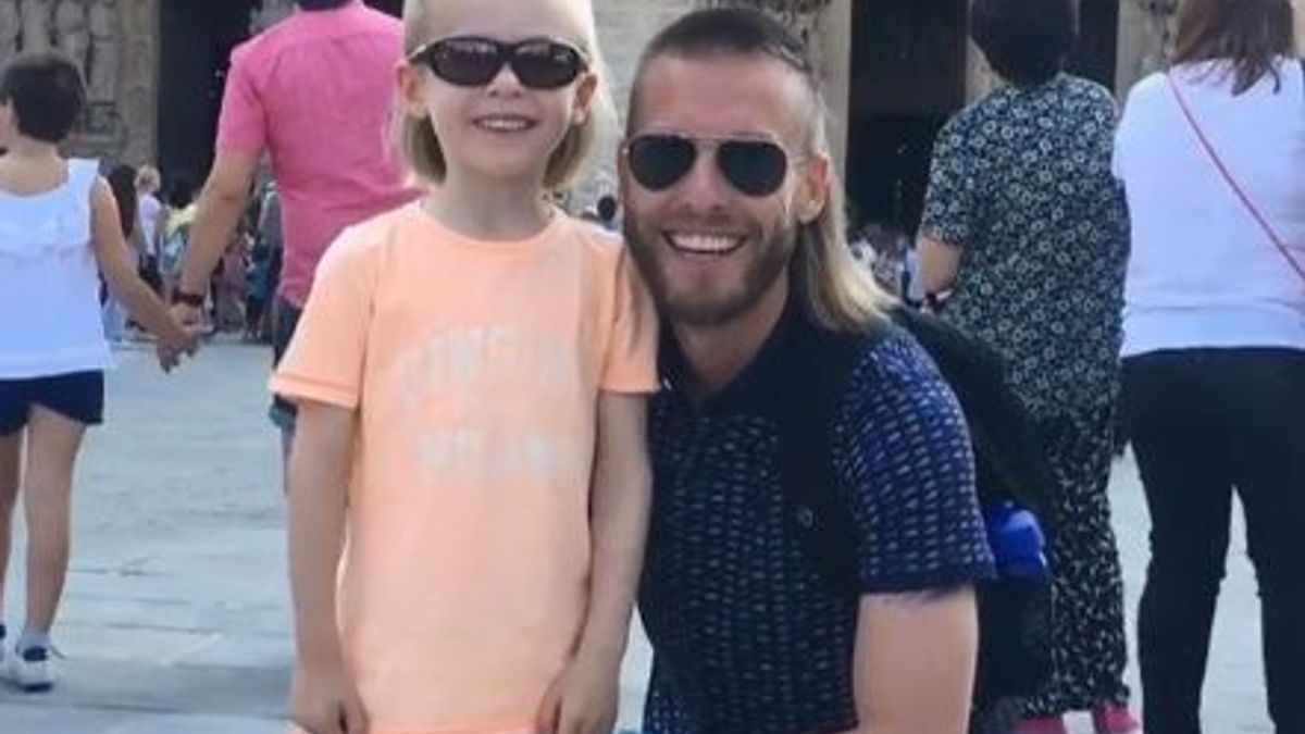 Cultheld Rutjes krijgt vertederende verrassing van zoontje - L1 Nieuws