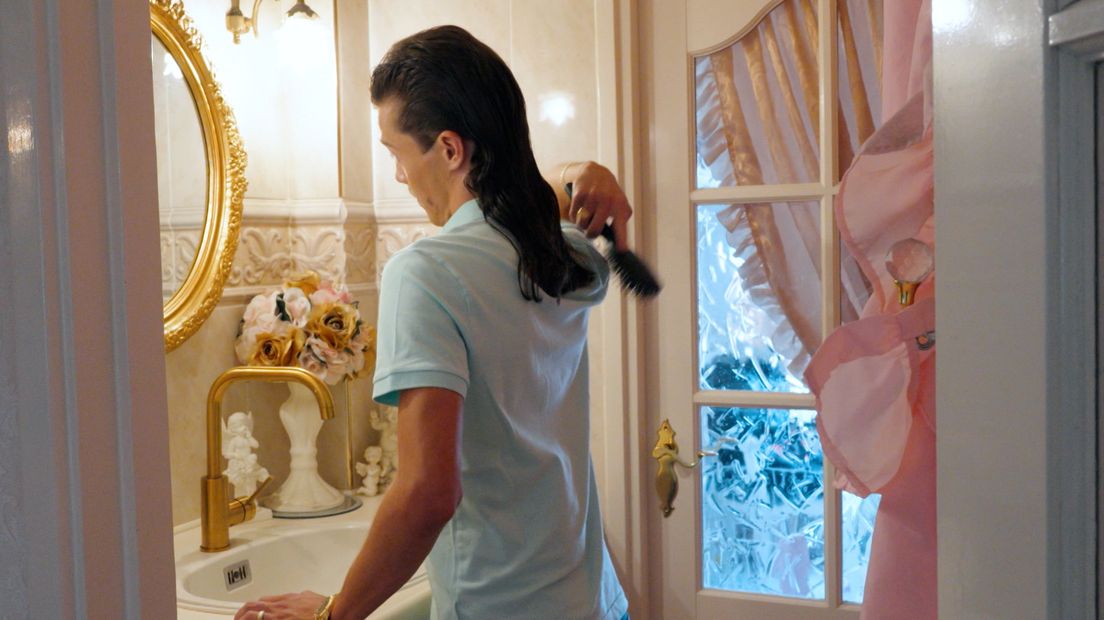 Zanger Chicco steeds populairder: 'Ik heb soms zes optredens op een dag ...