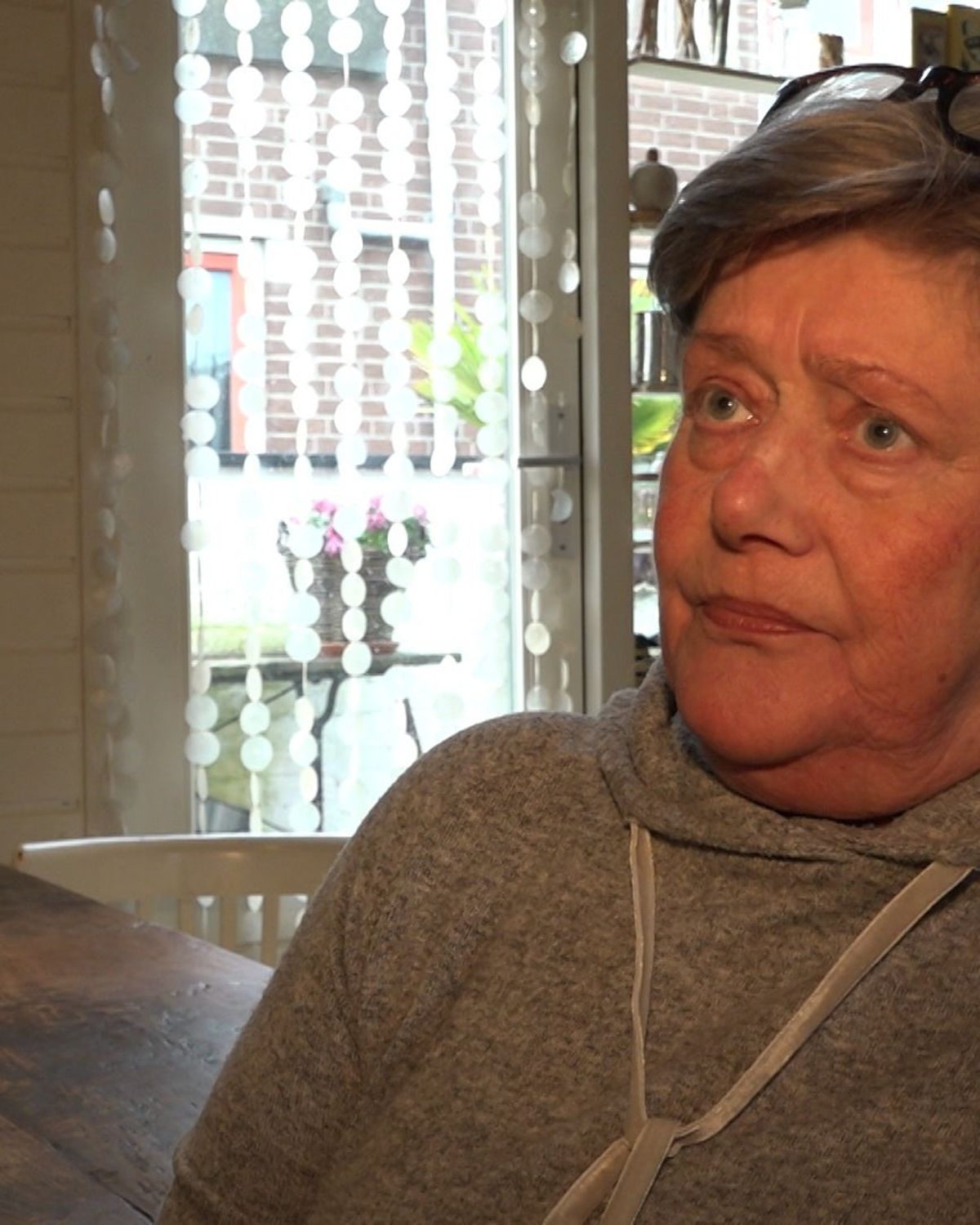 Desiree houdt 59 euro per week over en wordt alsnog gekort: 'Ik loop ...