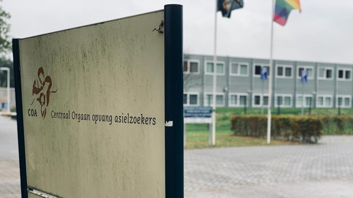 Amper overlast van azc's in Overijssel, situatie in Hardenberg ...