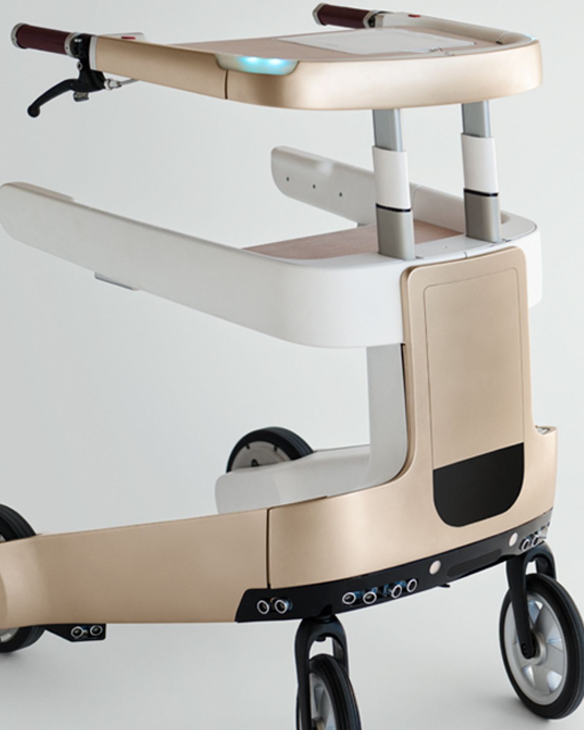 Zorgrobot van Robot Care uit Den Haag wint Innovatieprijs 2015 van de ...