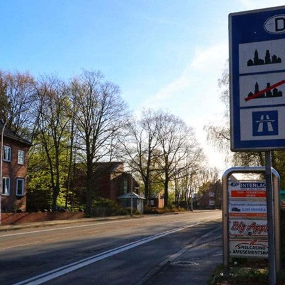 Een straat vol verhalen: het onzichtbare leven van grensarbeiders in ...