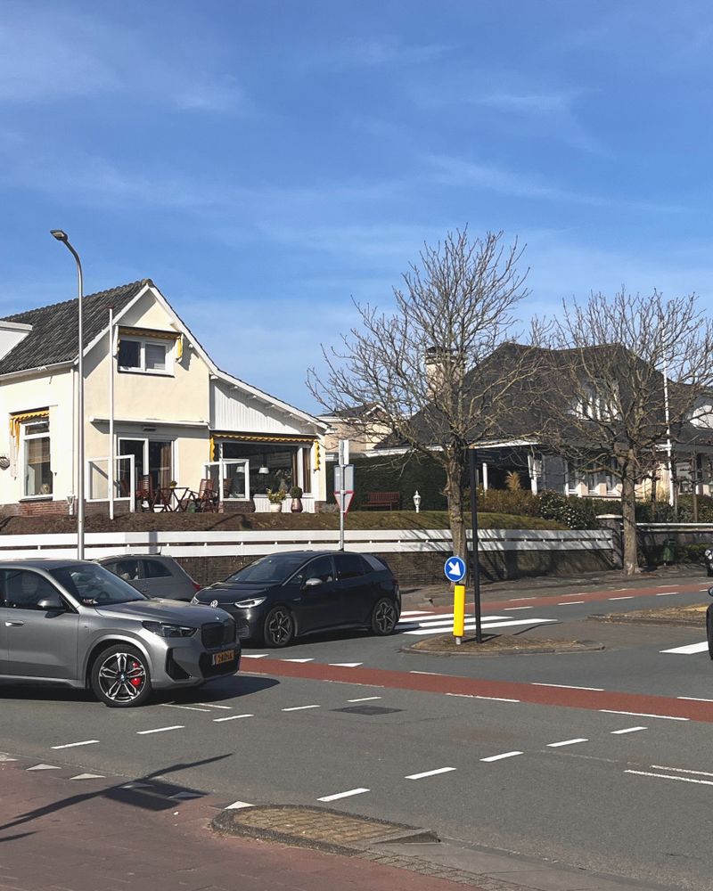 Maximaal 30 km/u rijden moet oplossing zijn voor gevaarlijk kruispunt: 'Minder risico op ...