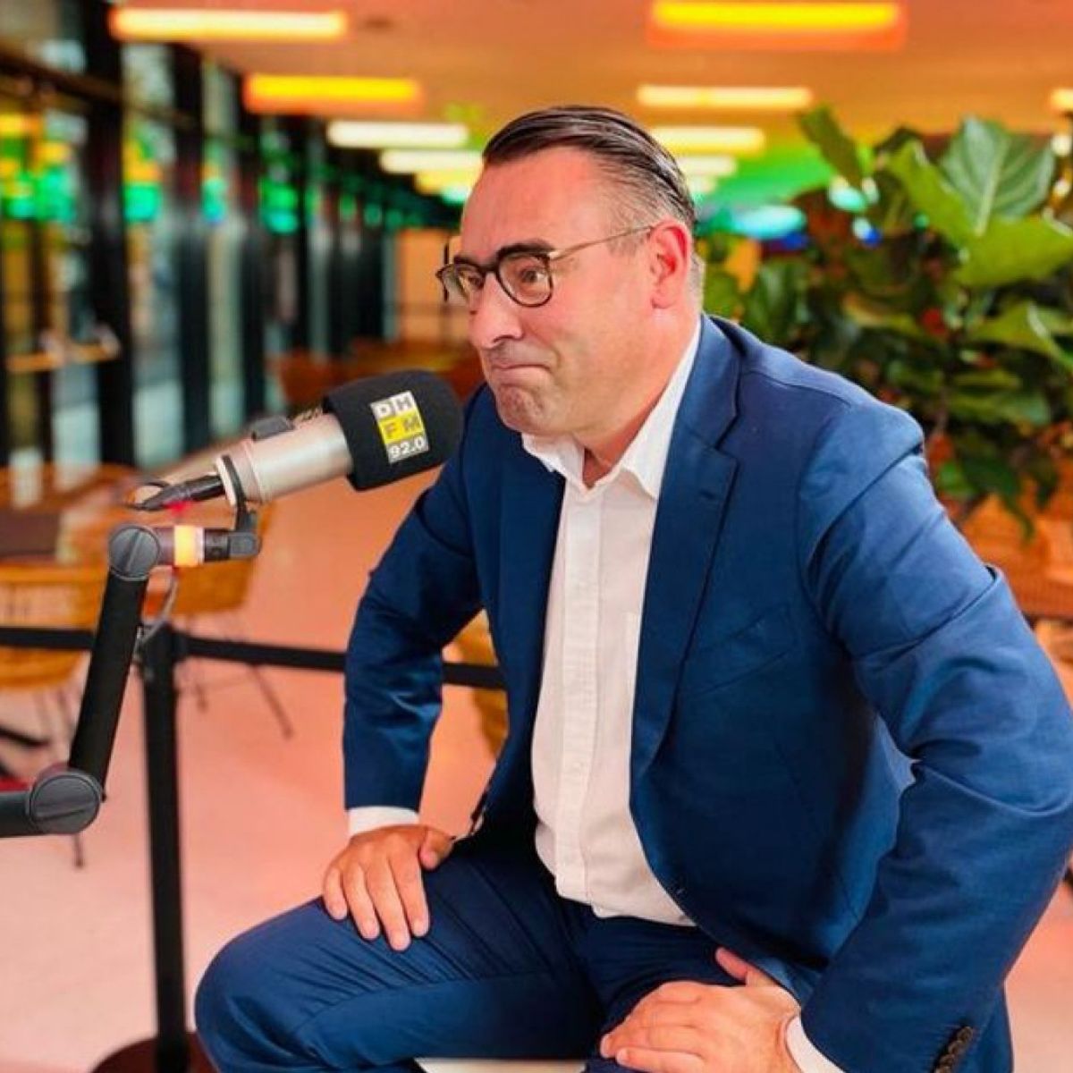'Plaats grote I love Den Haag-letters als symbool voor onze stad' - Den ...