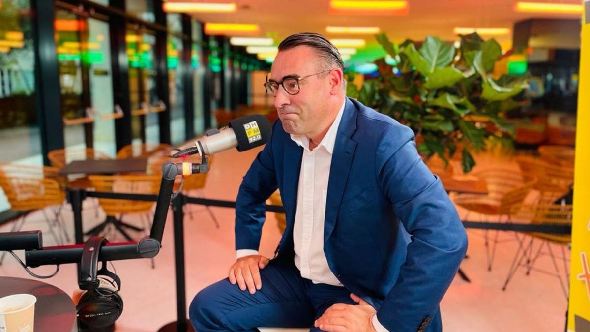 'Plaats grote I love Den Haag-letters als symbool voor onze stad' - Den ...