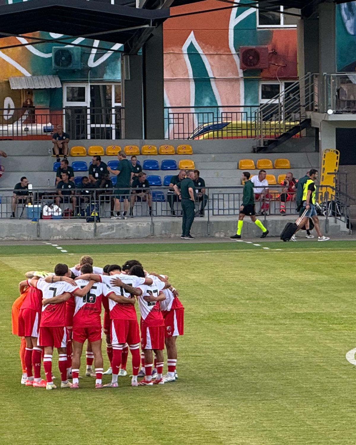Teruglezen liveblog: FC Utrecht doet uitstekende zaken tegen FC Sheriff ...