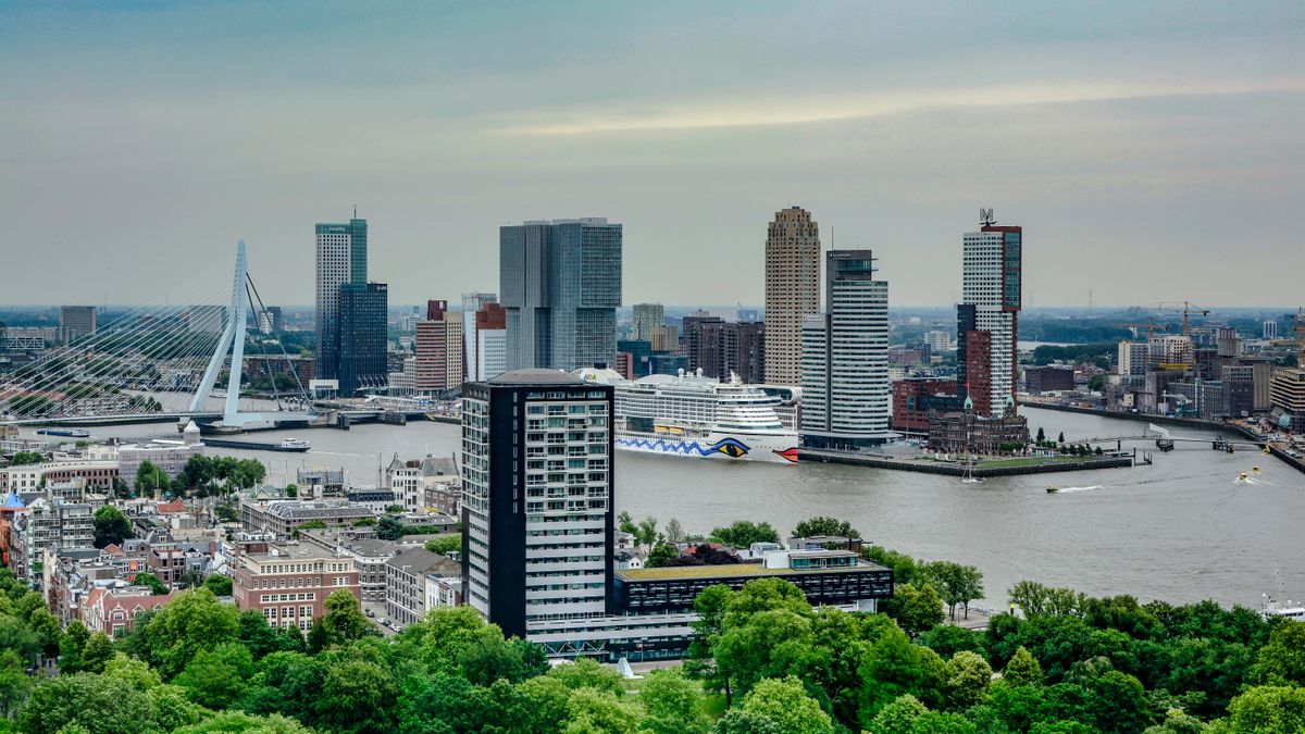 Steenrijke Rotterdamse weldoener Van der Vorm (67) overleden - Rijnmond