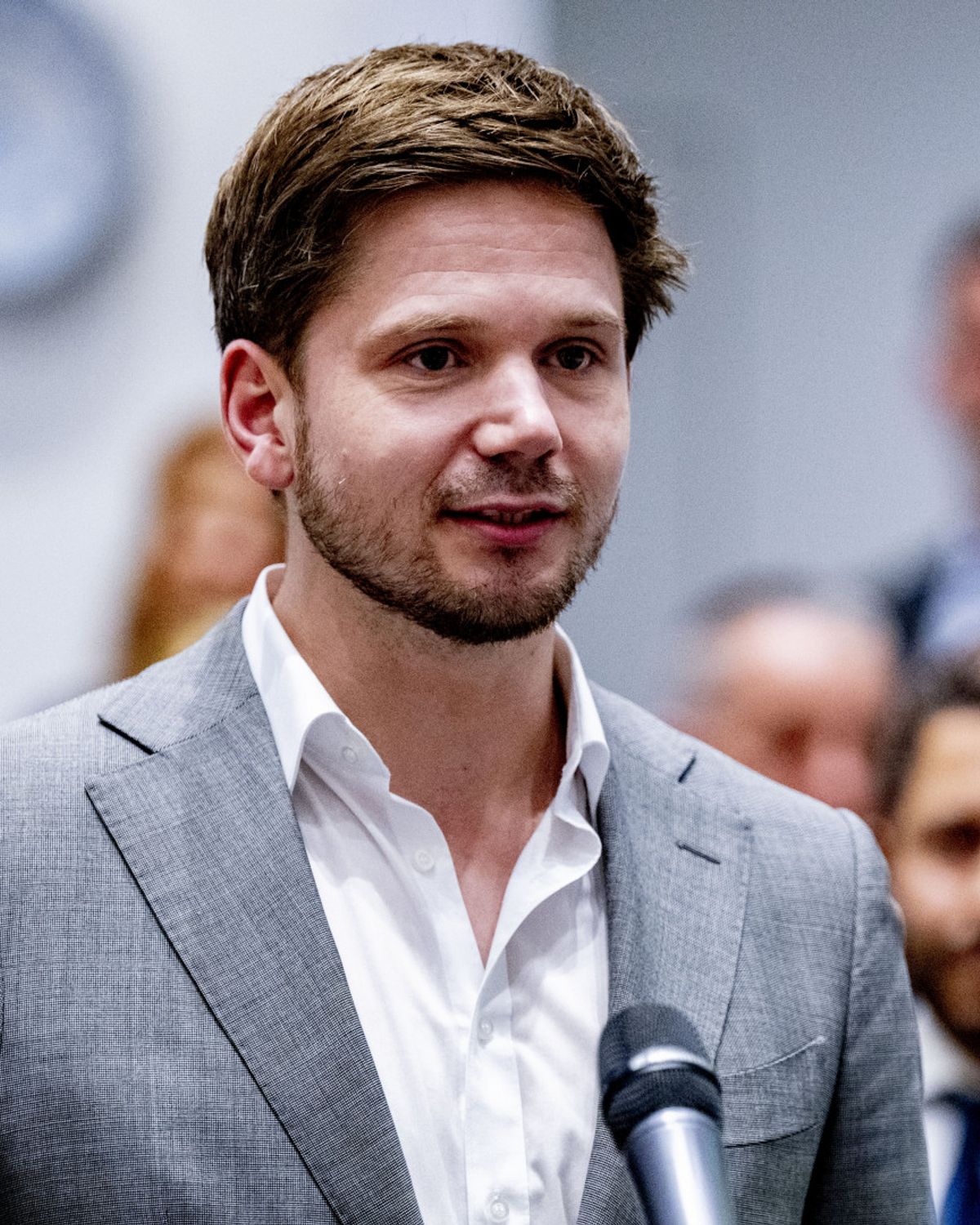 Raadslid Gideon van Meijeren 'speelt met openbaarheid rechtszaak ...