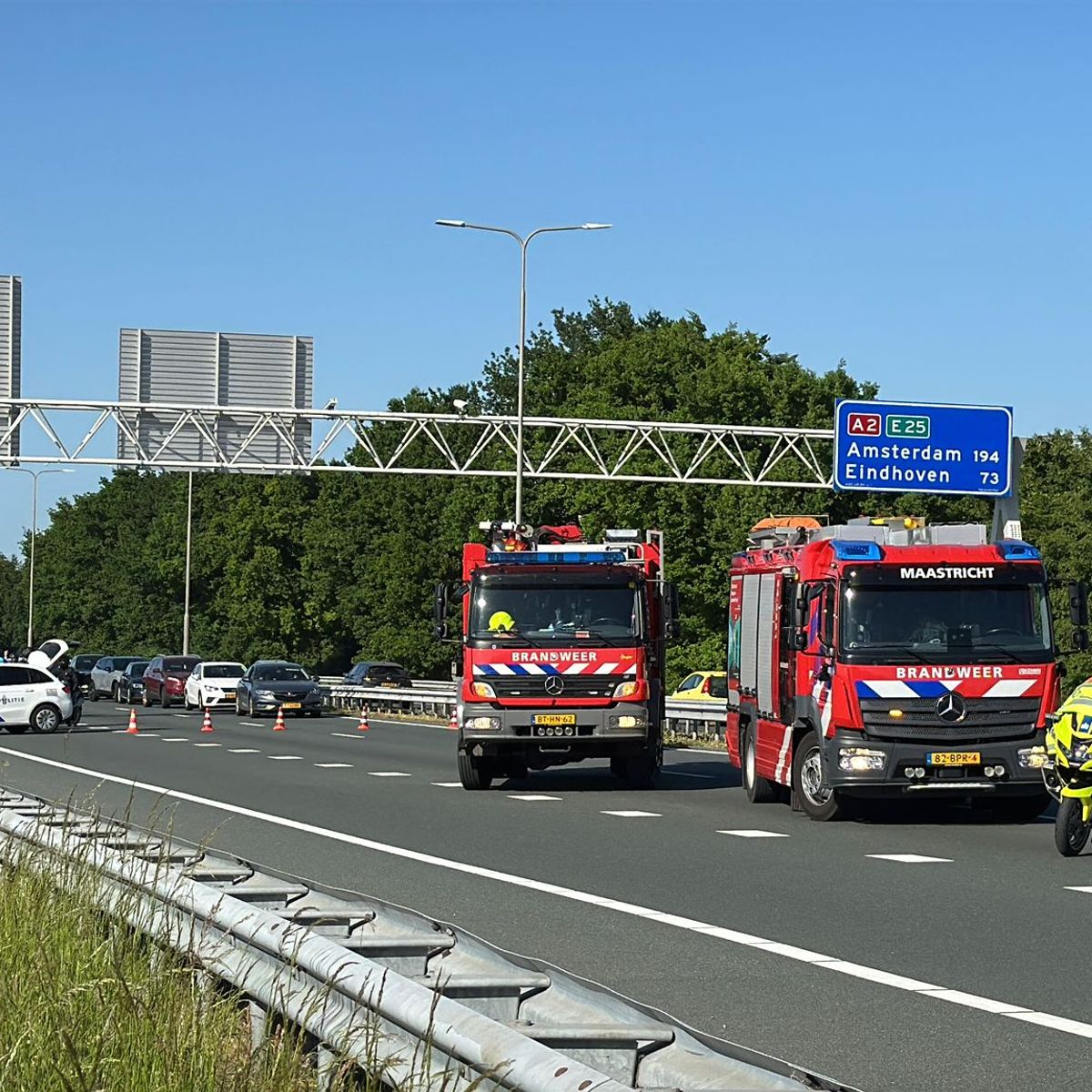 A2 afgesloten na ongeluk bij vliegveld - L1 Nieuws