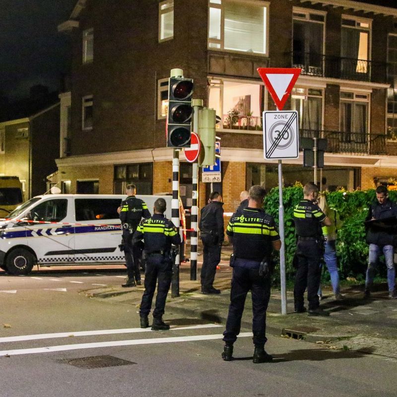 Justitie eist 12 jaar cel en tbs voor Dordtenaar die agenten en omstander neerschoot - Rijnmond