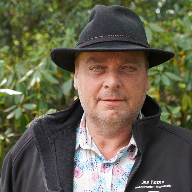 Facebook verwijdert Steungroep Boeren & Burgers van Jan Huzen - RTV Drenthe