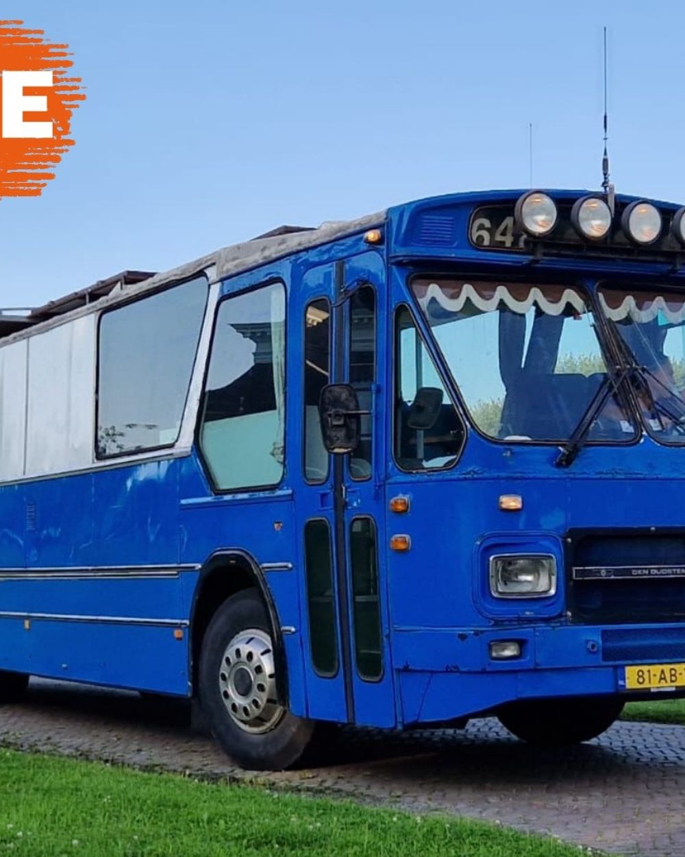Met een oude DAF-bus naar de Zwarte Cross - RTV Noord
