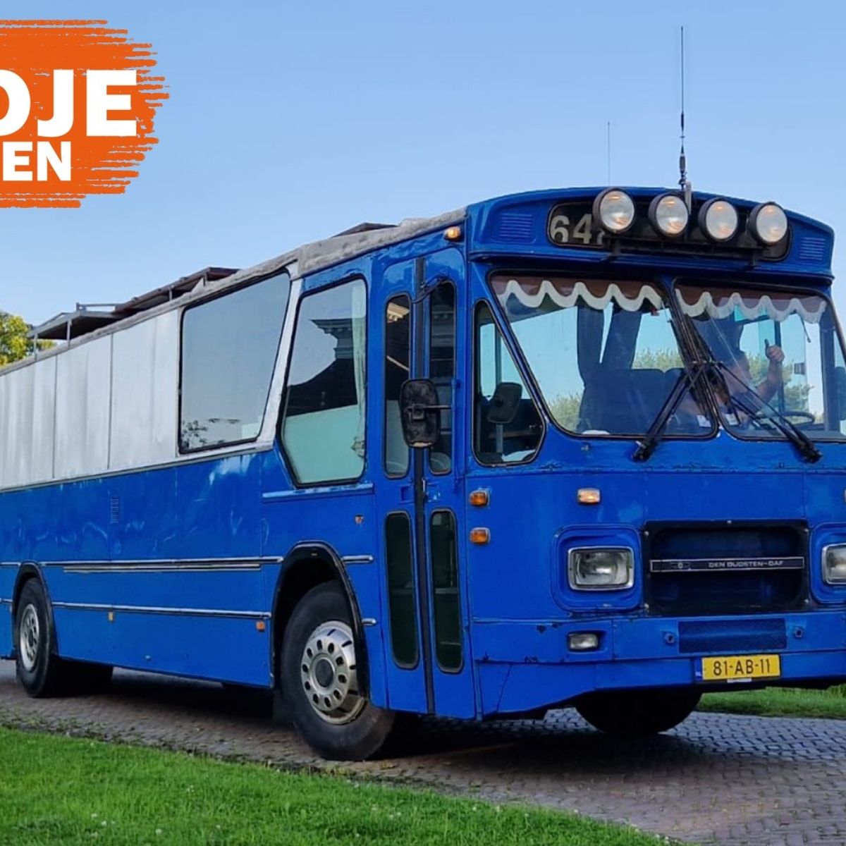Met een oude DAF-bus naar de Zwarte Cross - RTV Noord