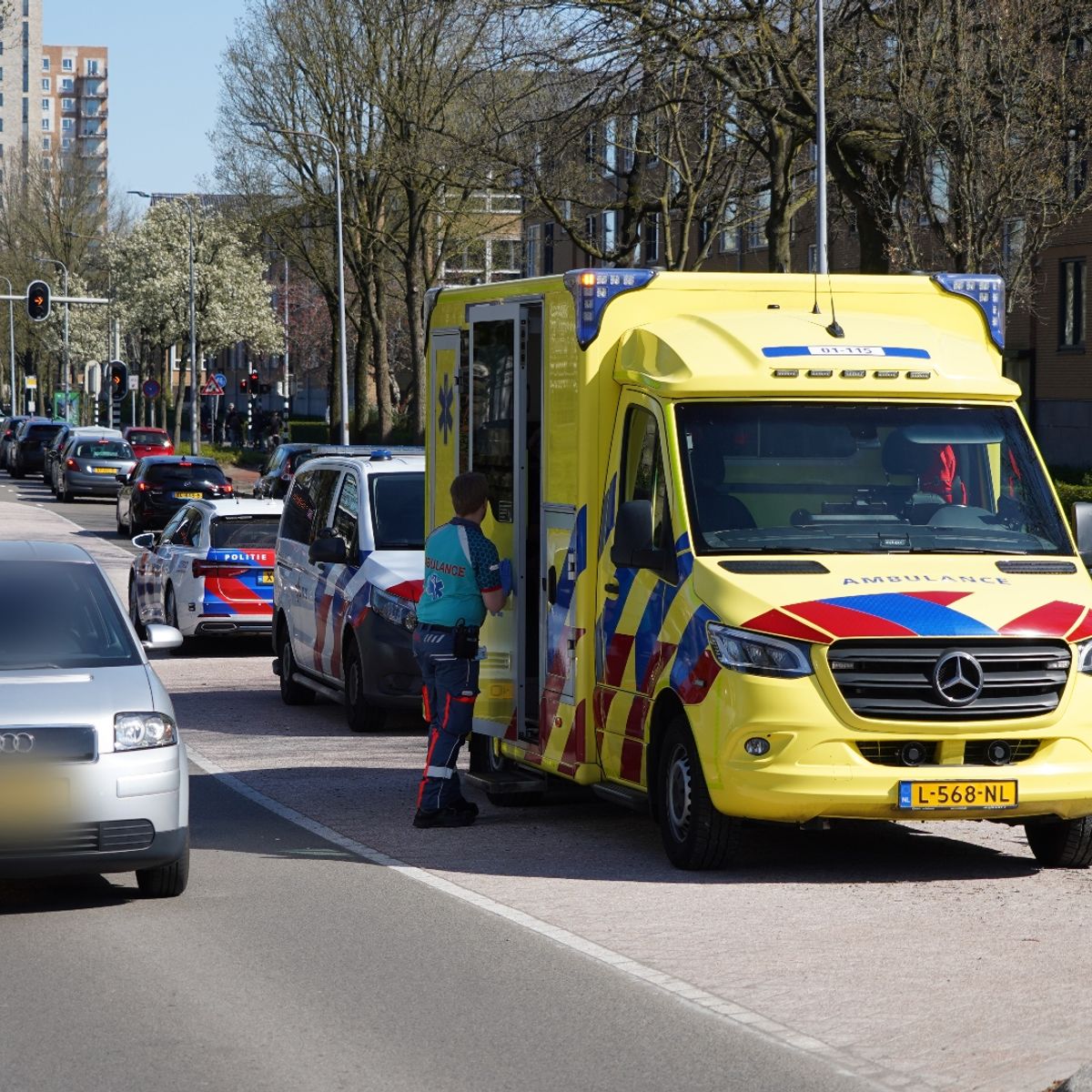 112-nieuws maandag 7 april: Motorrijders gewond in weiland Vriescheloo ...
