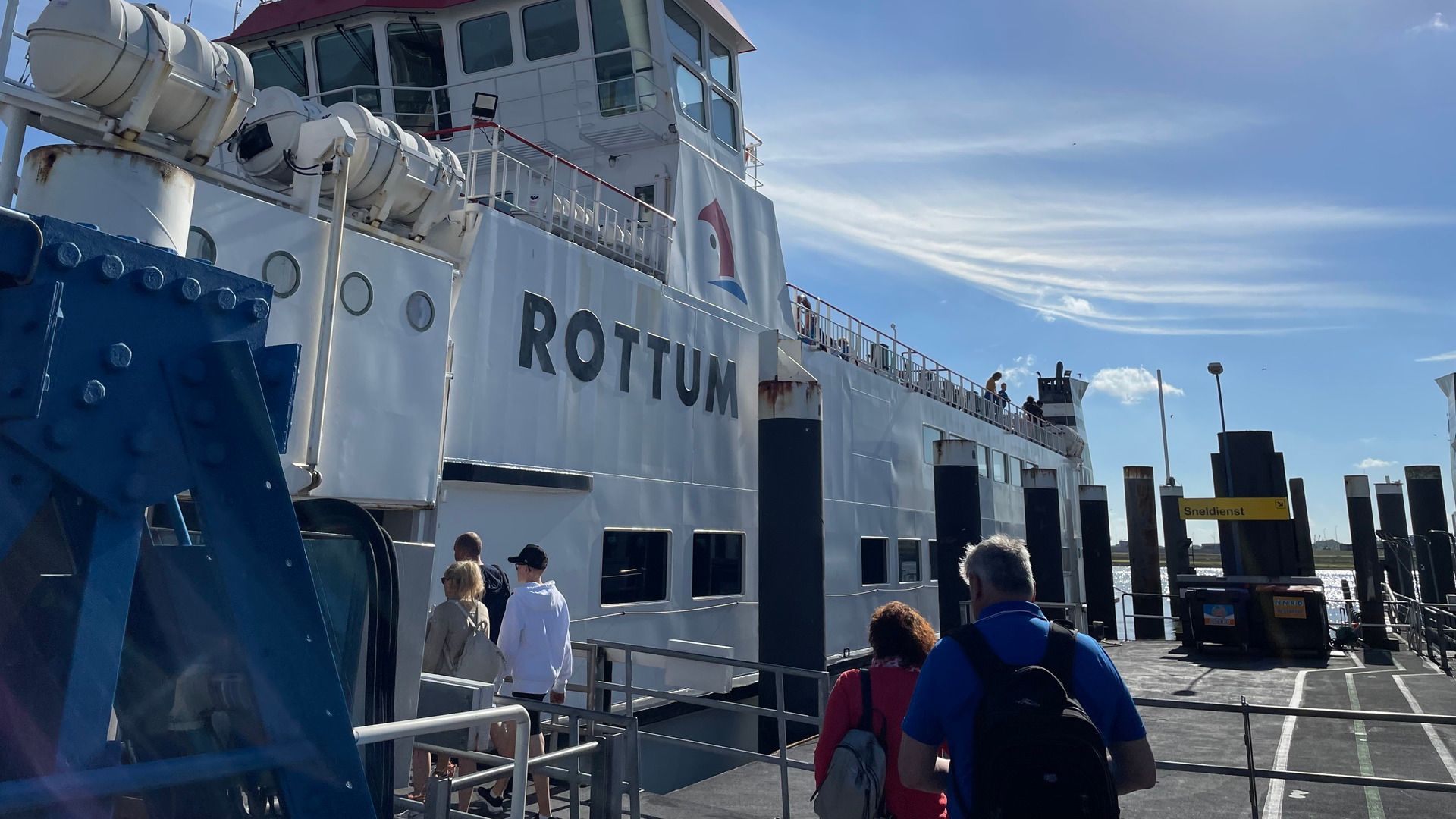 Veel meer stroomcapaciteit Harlingen en eilanden nodig voor elektrische ...