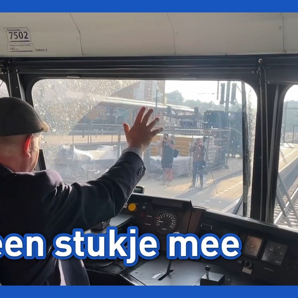Eerste trein vertrekt vanaf nieuw Hoofdstation - RTV Noord