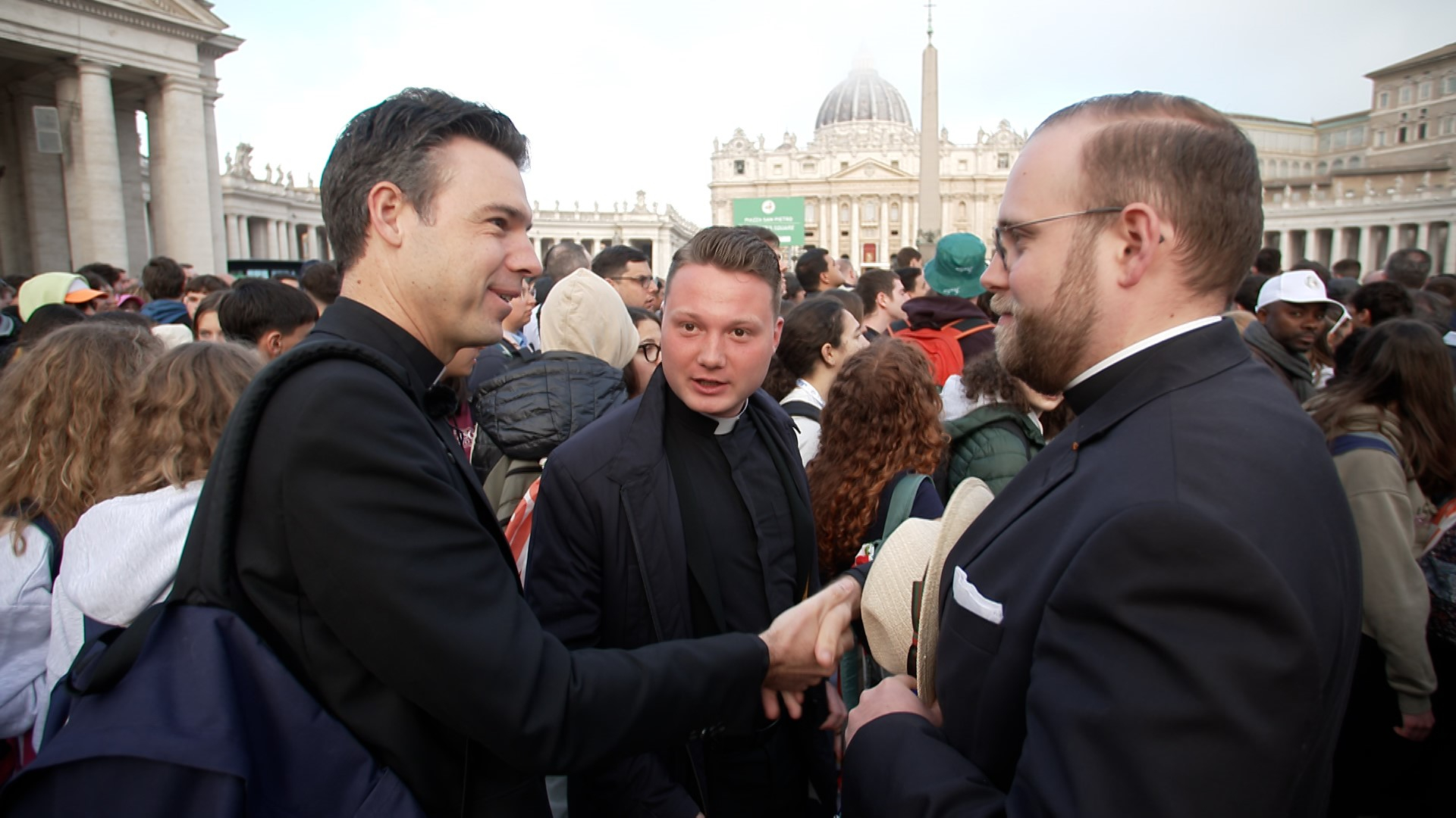 Wereld richt ogen op schoorsteen in Vaticaanstad: 'Limburgers willen ...