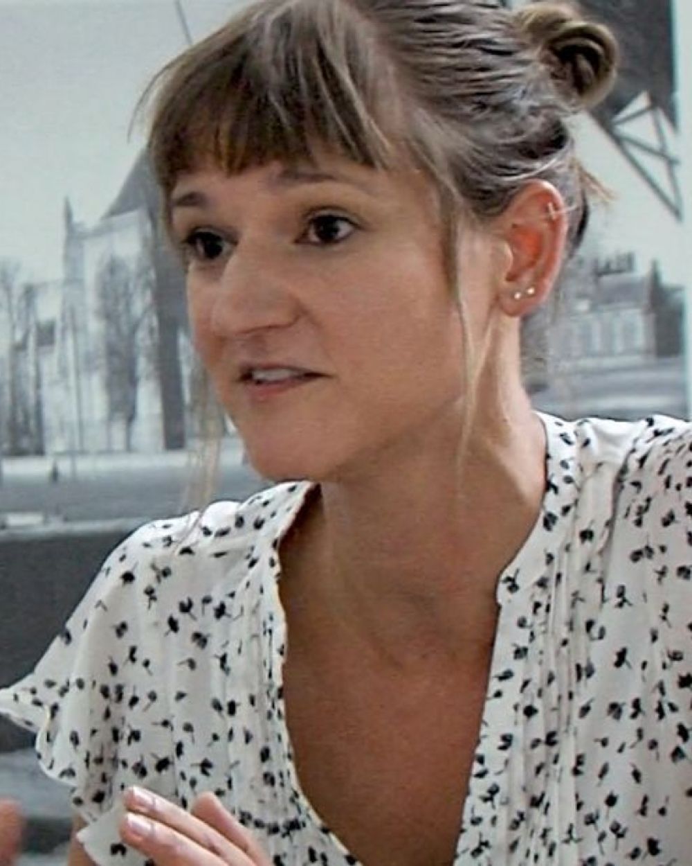 Sarah ging niet naar Tweede Kamer.... maar nu toch wél - Omroep Gelderland