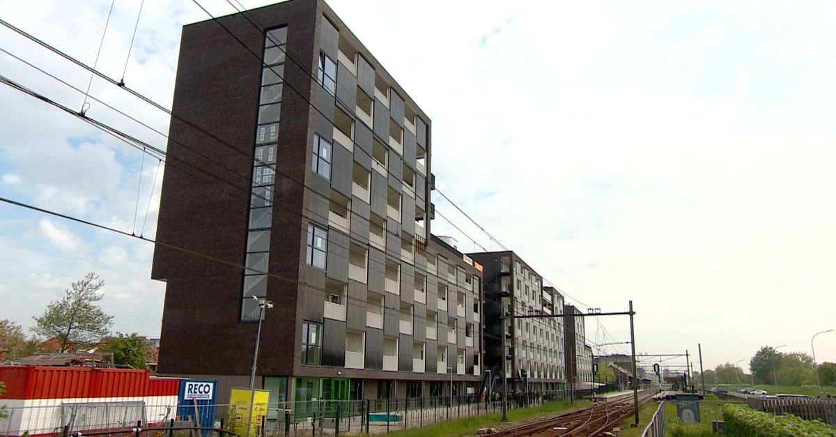 LUL-gebouw geopend: 'Als er maar over gesproken wordt' - Omroep Zeeland