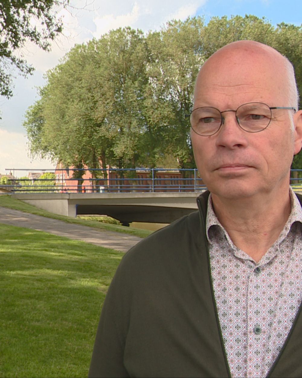 Ipewacht benaud foar ferdwinen âlde beammen yn Fryslân, no't ...