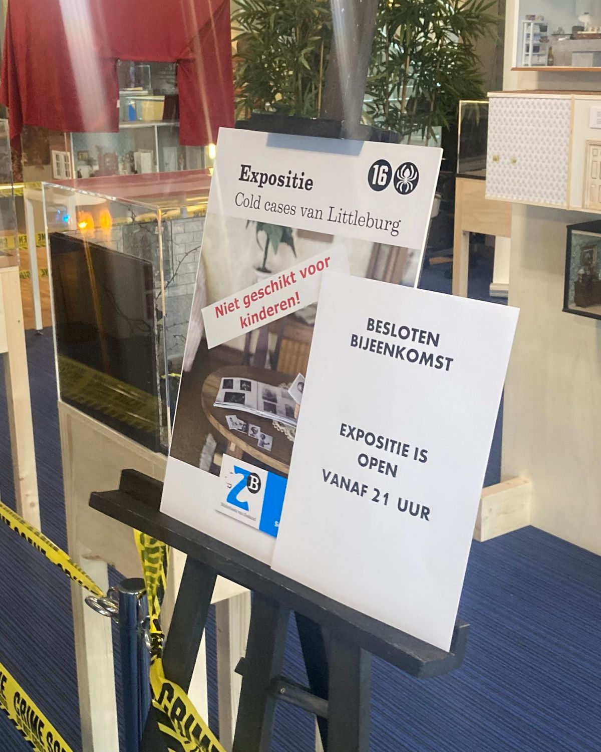 Een lijk tussen de thrillers in de Zeeuwse Bibliotheek tijdens the ...