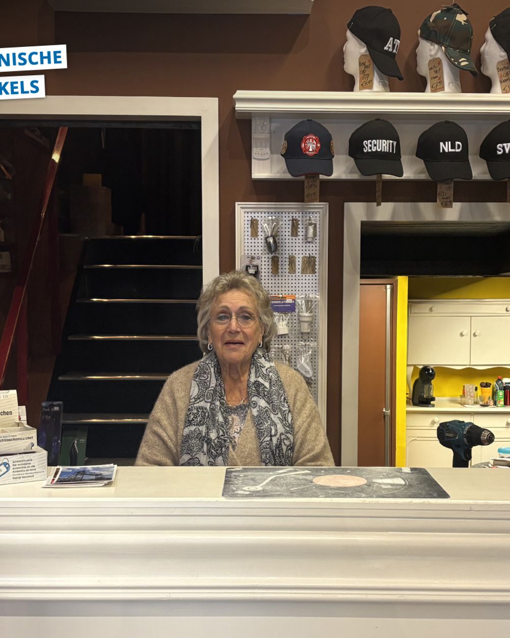 Zelfs na hartoperatie blijft Emma (83) fulltime in 'haar' zaak met ...