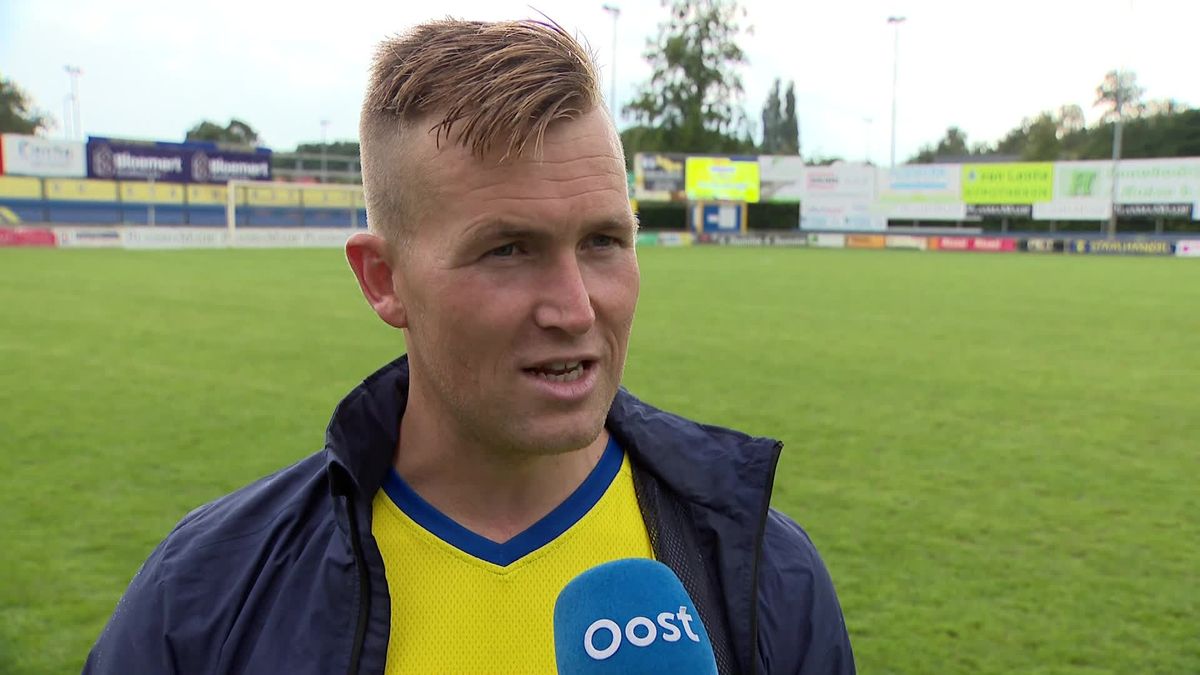 Martijn Brakke na zijn winnende voor Staphorst tegen IJsselmeervogels ...