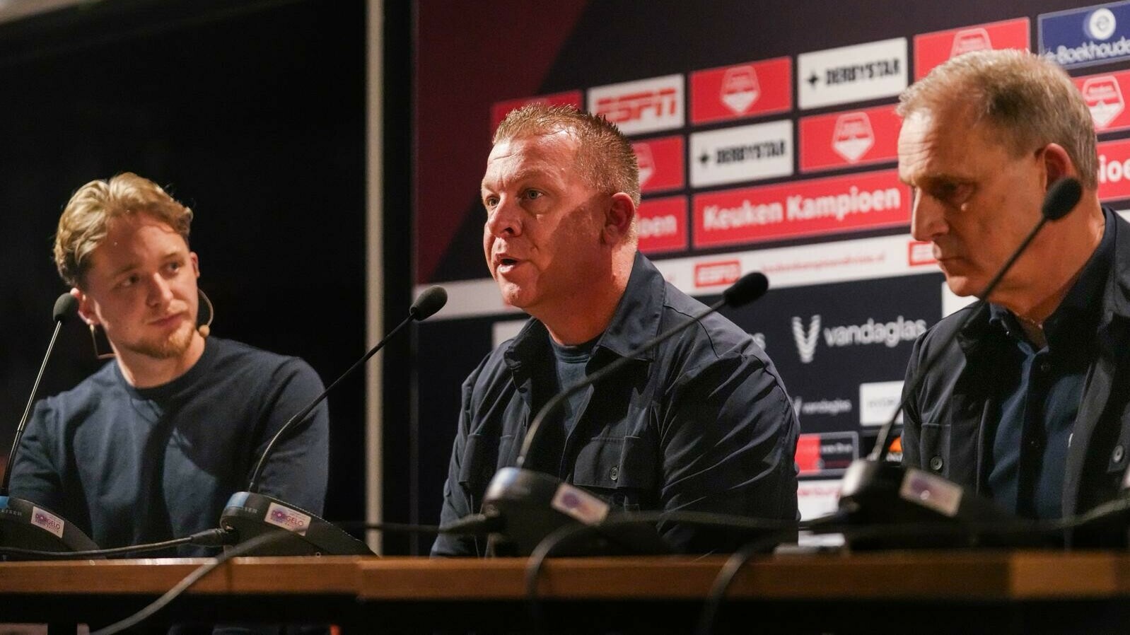 FC Emmen en technisch directeur Nico Haak per direct uit elkaar - RTV ...