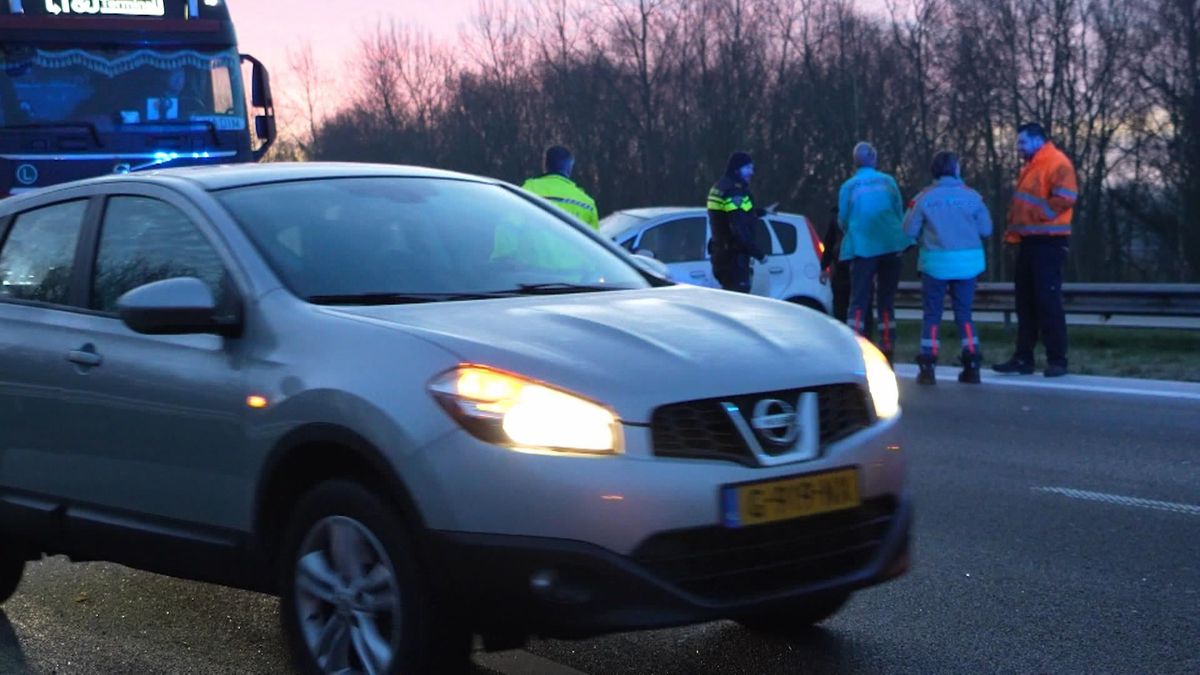 Ongelukken op A37 door gladheid - RTV Drenthe