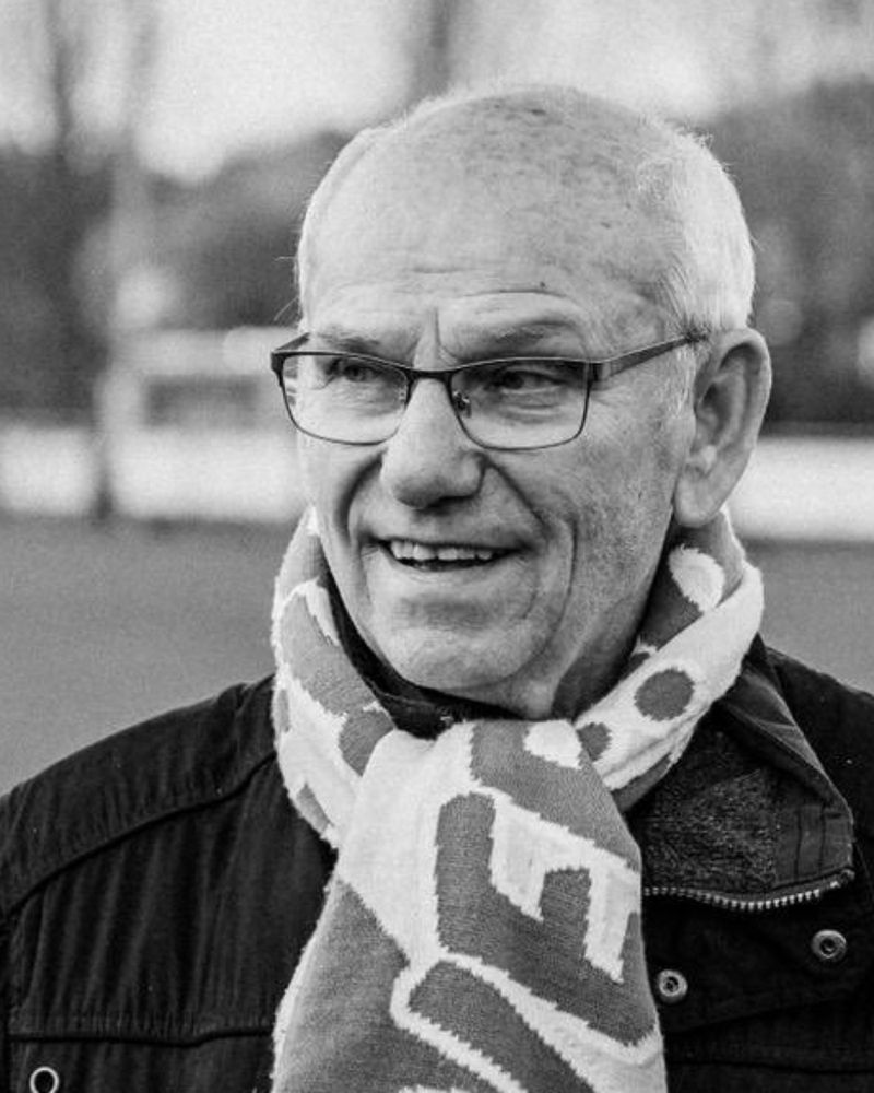 Voetbalwereld staat stil bij overlijden Willy Dullens - L1 Nieuws