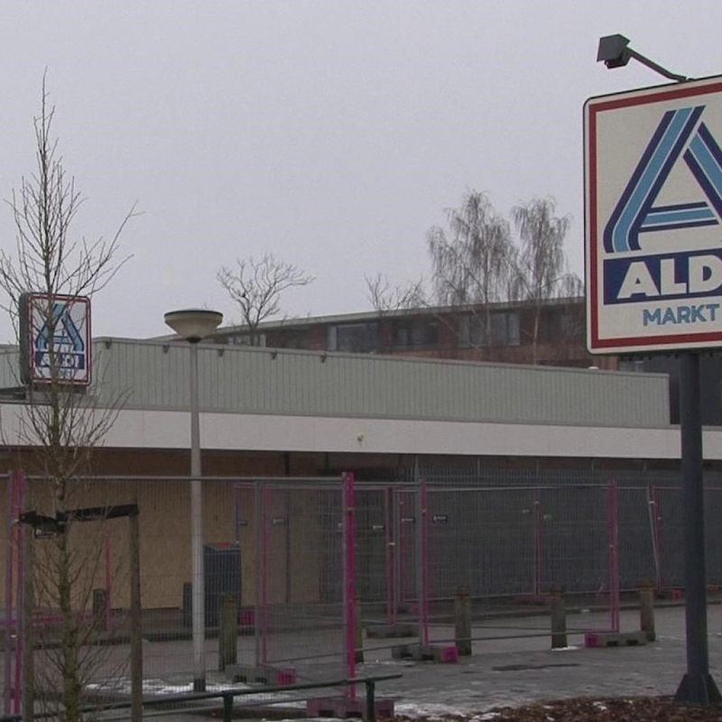 Aldi De Posten Enschede blijft dicht na brand - Oost