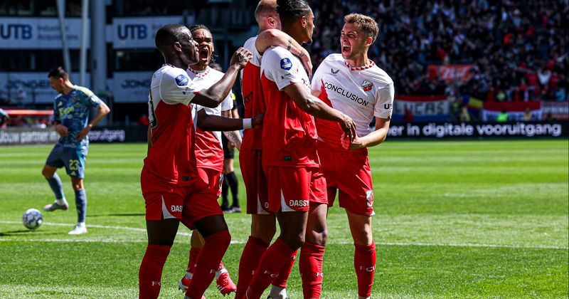 FC Utrecht boekt recordzege op Ajax: 'Wat een wedstrijd, wat een goals ... FC Utrecht boekt recordzege op Ajax: 'Wat een wedstrijd, wat een goals ...