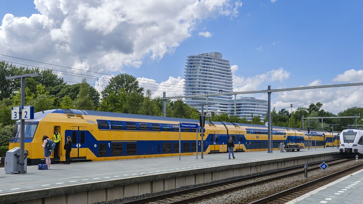 Treinstaking treft Groningen: vandaag geen NS-treinen, Arriva rijdt wel ...